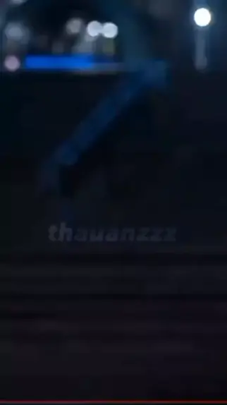 son flashes real mom